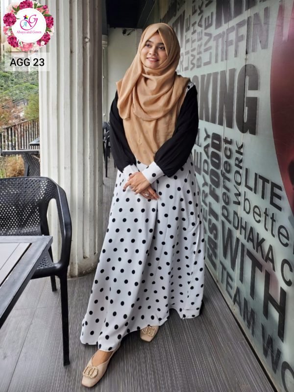 Stylish White and Black Ball Printed Borkha Abaya Modest Fashion ...